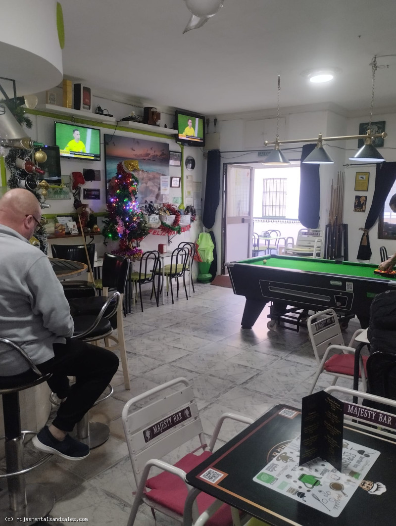 Majesty bar fuengirola